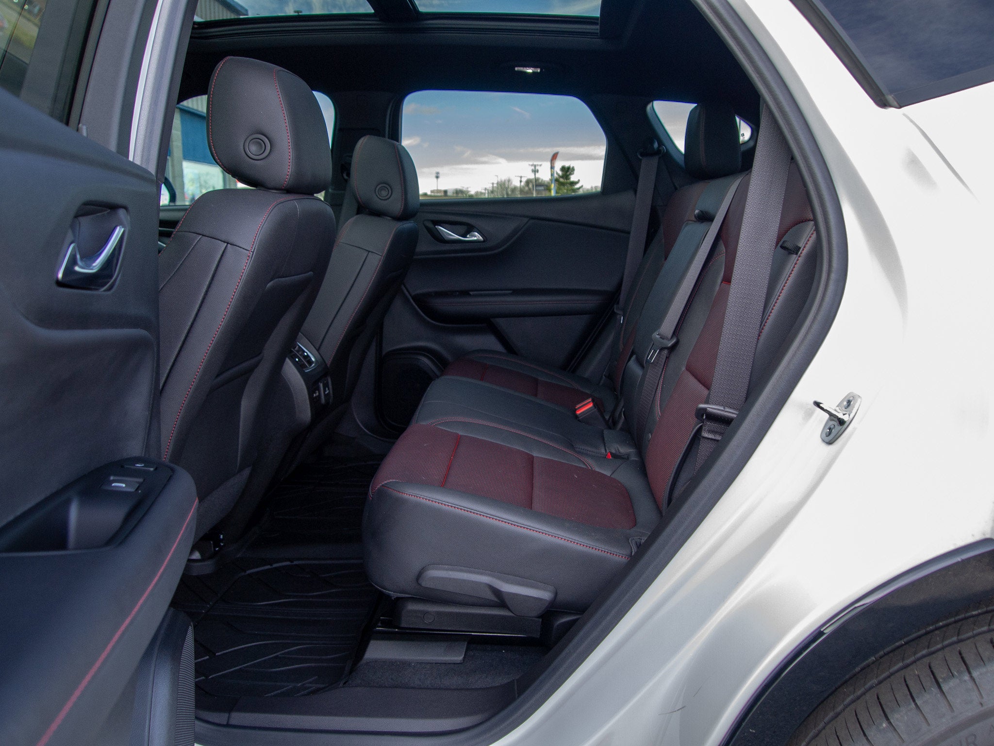 2025 Chevrolet Blazer RS Madison IN | Chandler Chevrolet 3GNKBERS8SS180707